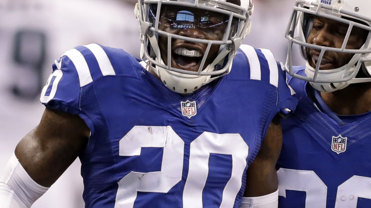 Roundup: Darius Butler signs one-year deal with Colts