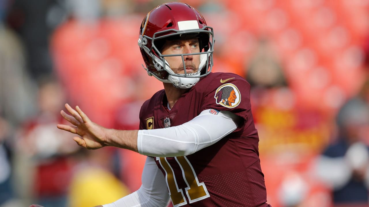 Alex Smith suffers broken leg in Redskins' loss