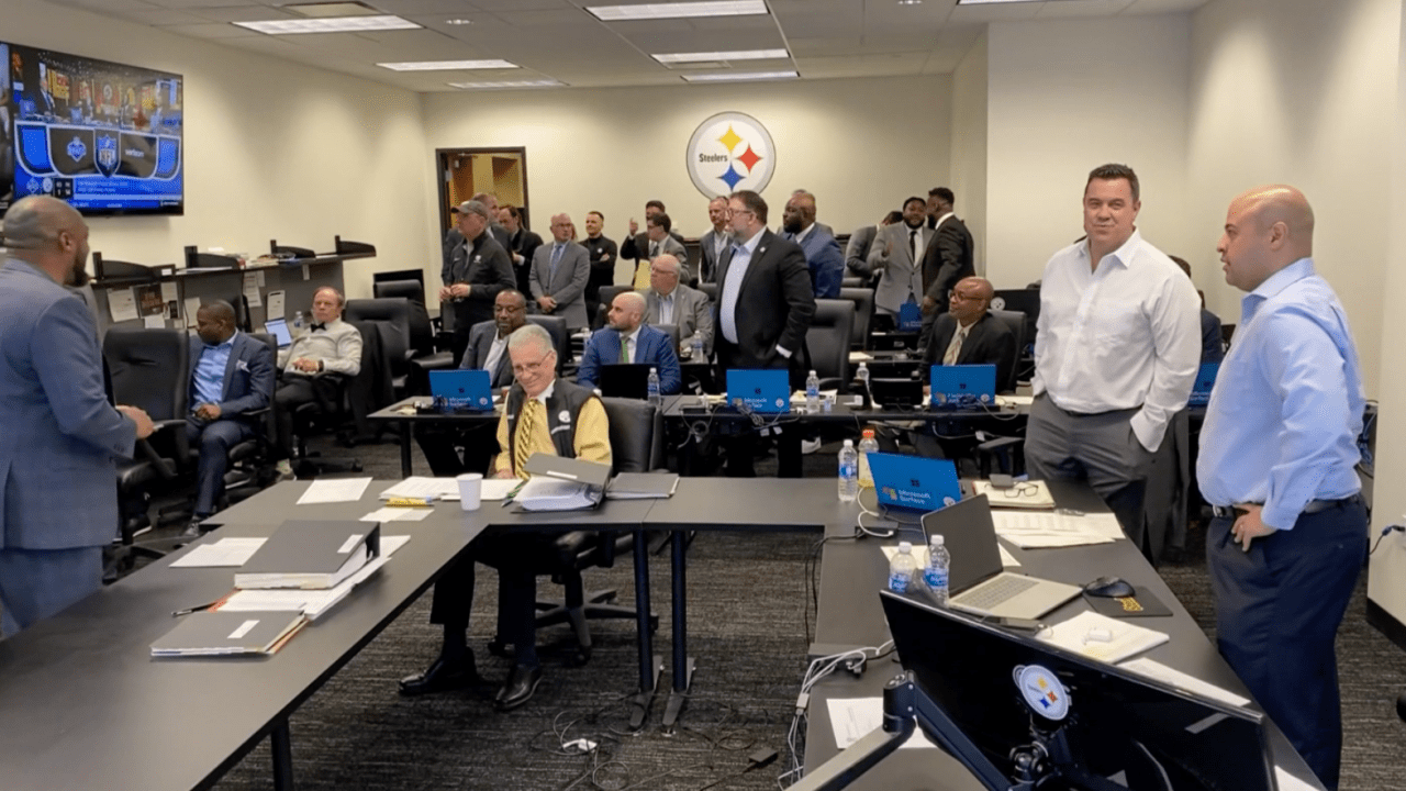 Inside Pittsburgh Steelers' draft room after trading up for No. 14 pick ...