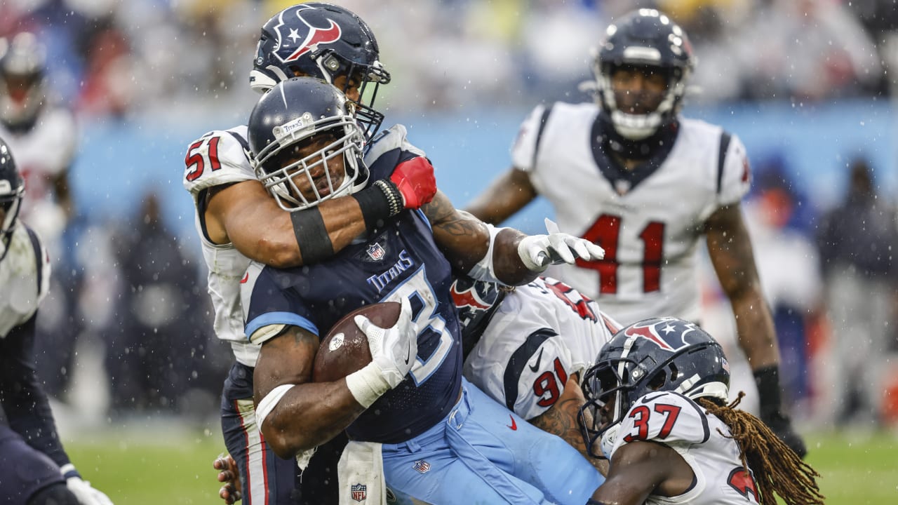 Houston Texans deny Tennessee Titans running back Adrian Peterson on ...