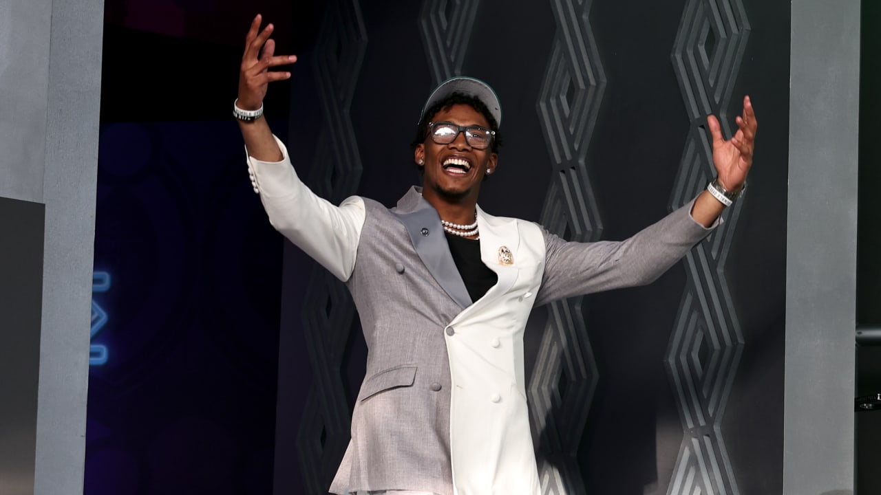 New York Jets select wide receiver Garrett Wilson with No. 10 pick in ...