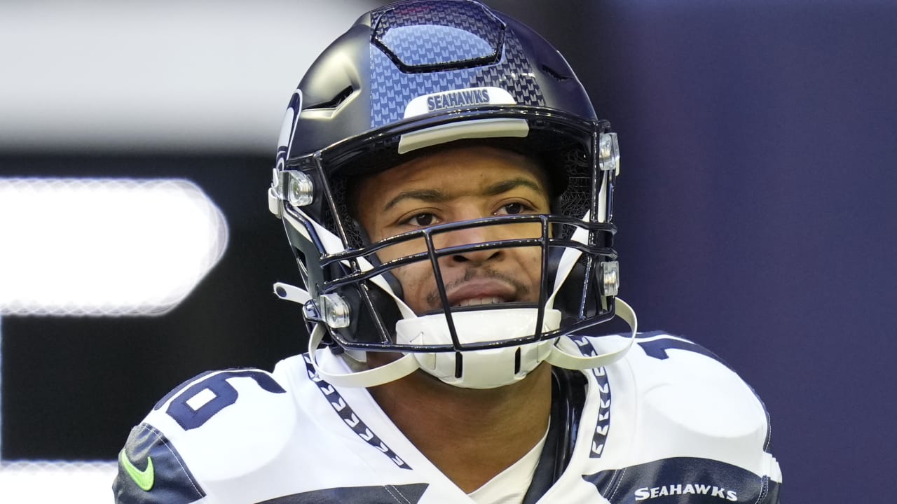 Seattle Seahawks wide receiver Tyler Lockett makes another beautiful ...