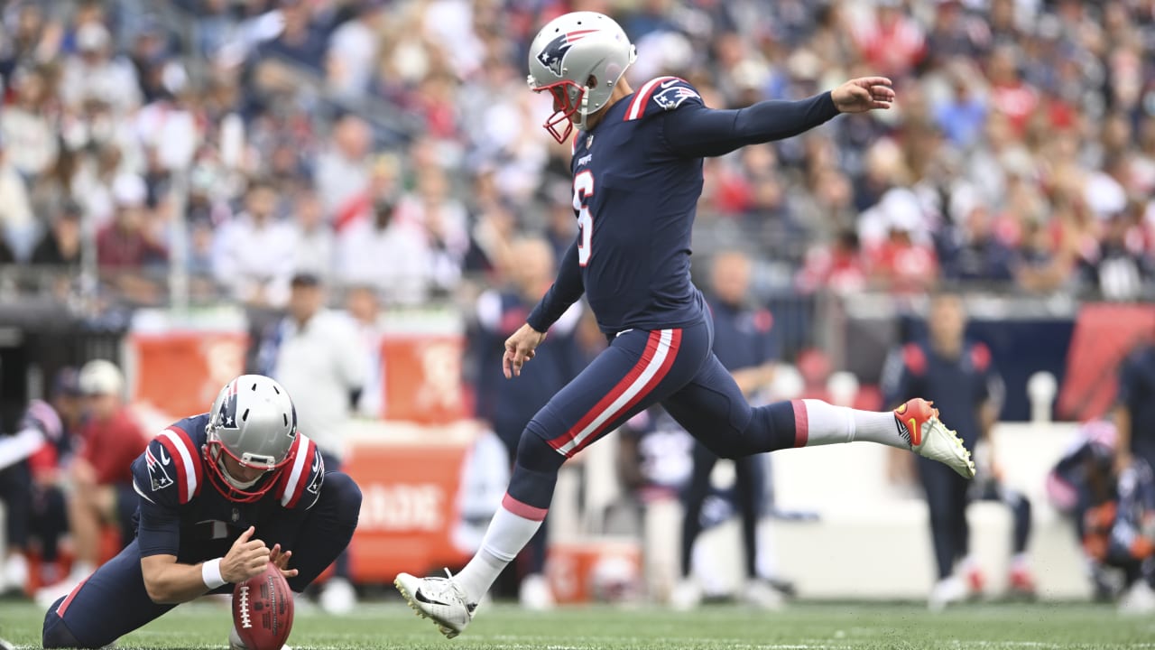 New England Patriots kicker Nick Folk sets NFL record with his 57th ...
