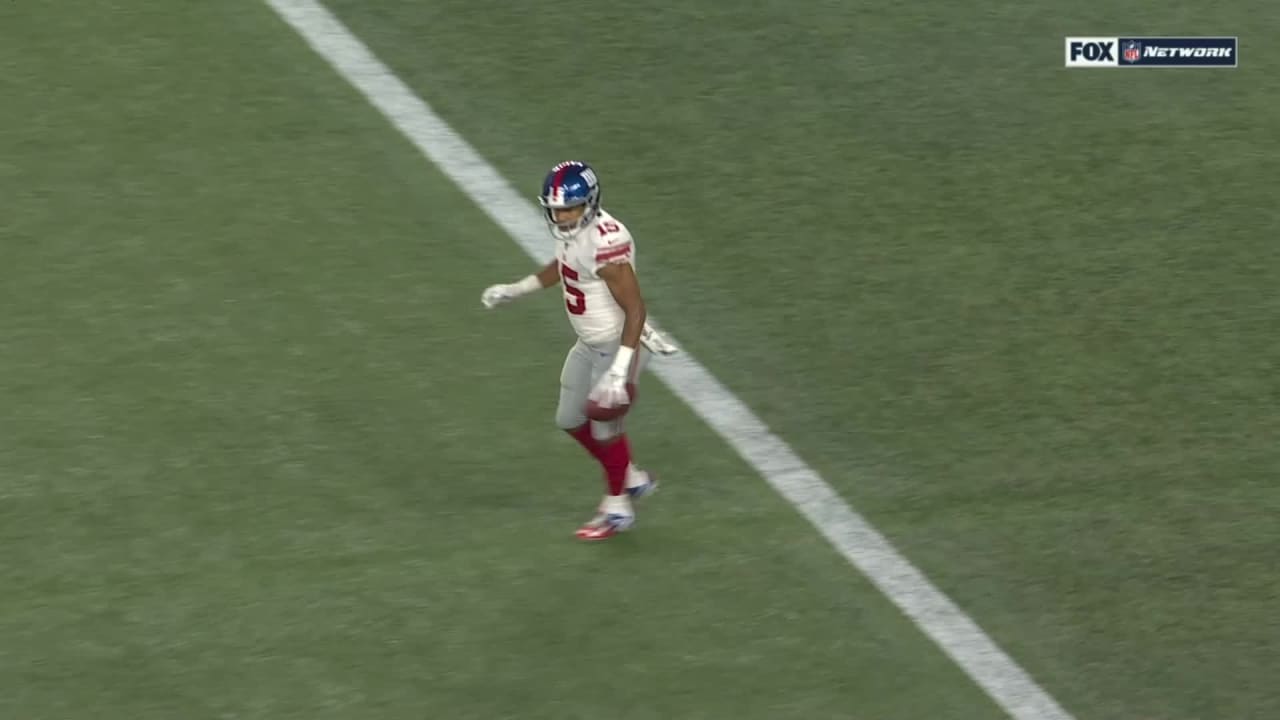 Can't-Miss Play: Golden Tate hangs on to bobbling ball for walk-in TD