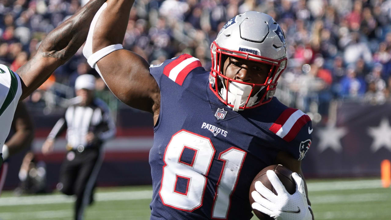 New England Patriots tight end Jonnu Smith shakes off defender for 28 ...