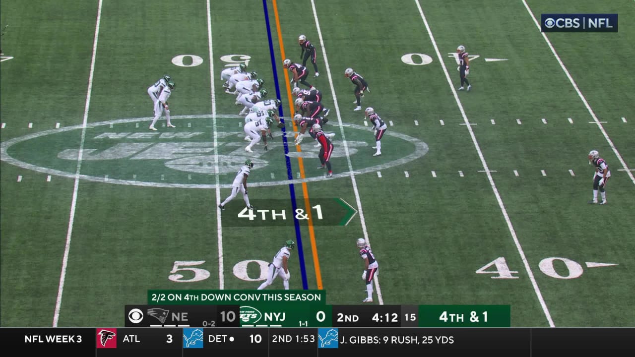 New York Jets running back Breece Hall converts fourth-down while ...