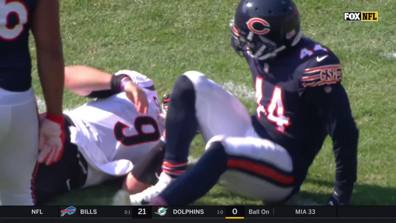 Big-man INT! 315-pound Chicago Bears defensive end Angelo Blackson ...