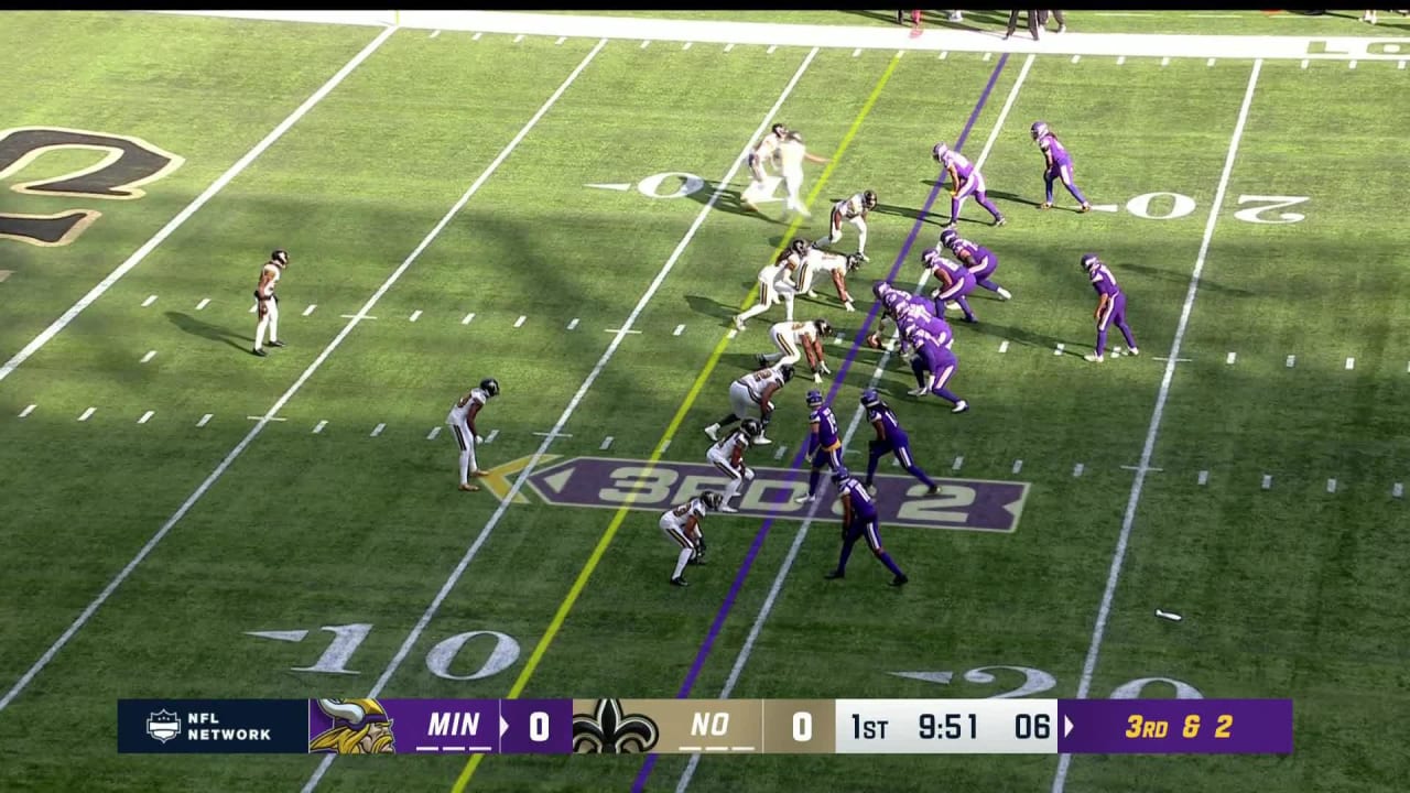 Minnesota Vikings running back Dalvin Cook outraces LB to pick up first ...
