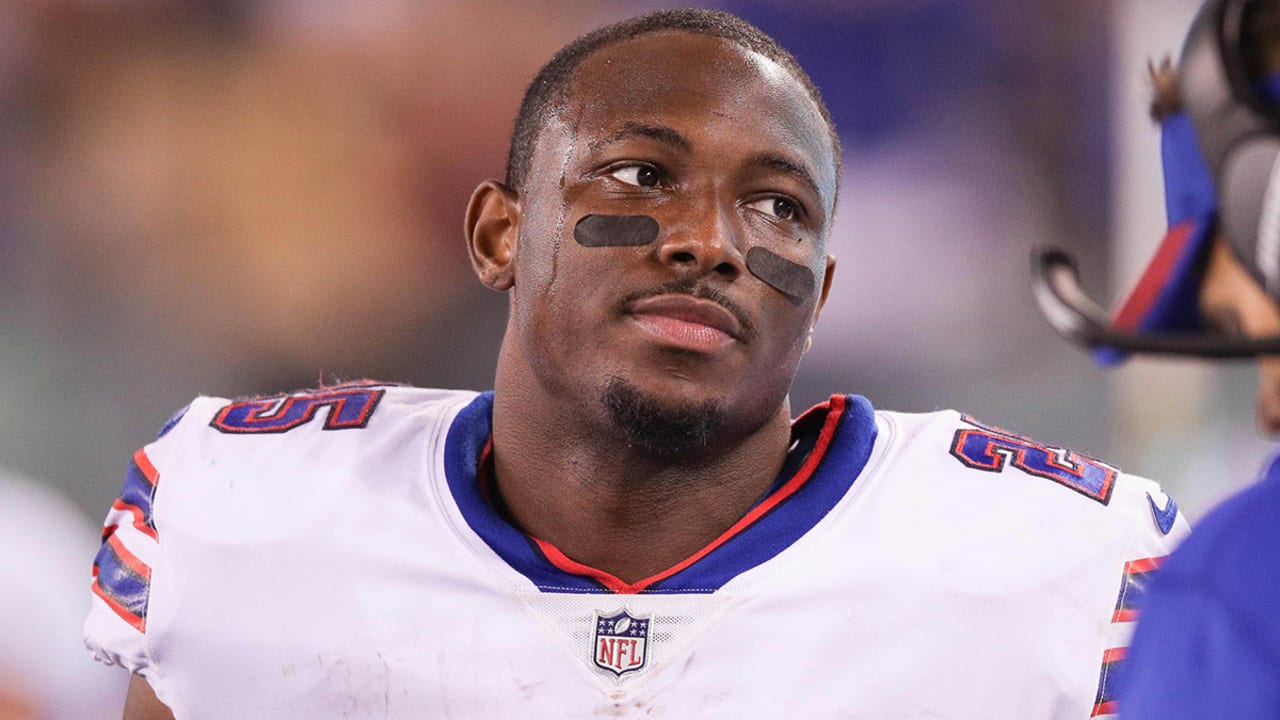 LeSean McCoy will report to Bills camp on Wednesday