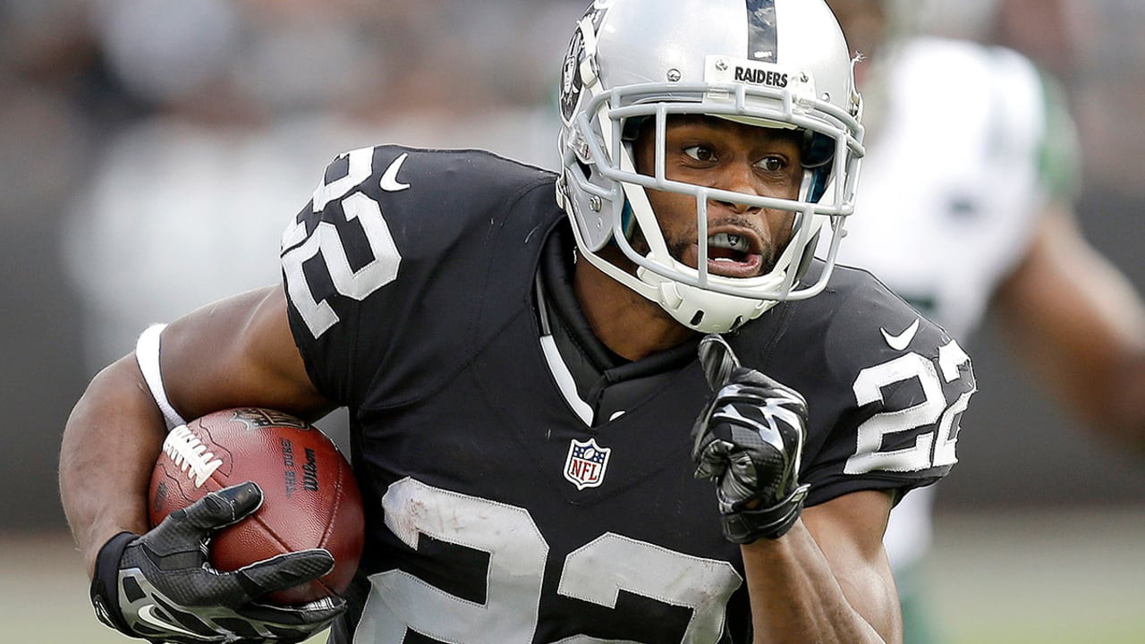 Taiwan Jones makes four Jets defenders miss in best of Week 8