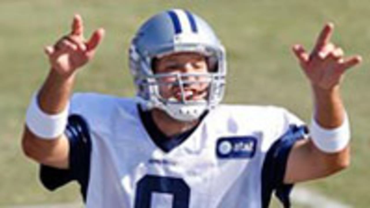 Tony Romo's 'got it,' Cowboys legend Bob Lilly says