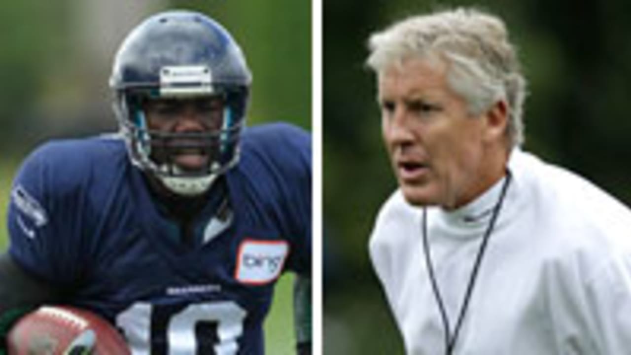 Terrell Owens, Pete Carroll prank rest of Seahawks