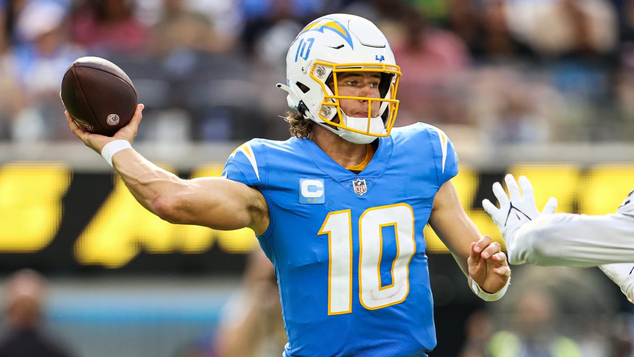 Los Angeles Chargers quarterback Justin Herbert's best plays from 3-TD ...