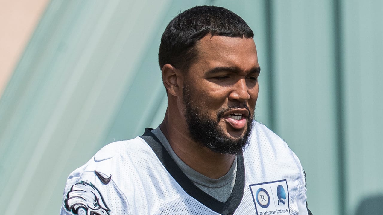 Eagles cut former first-round pick Marcus Smith