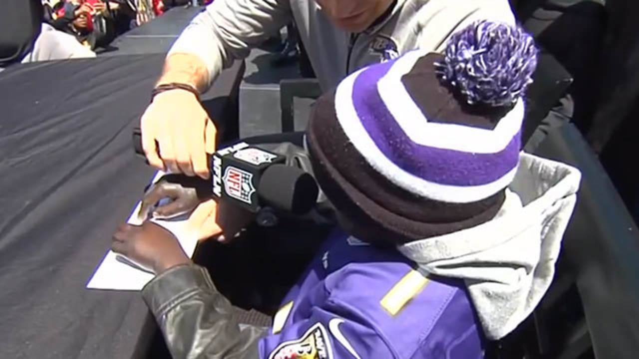 Mo Gaba announces Baltimore Ravens' No. 123 pick of Oklahoma Sooners ...