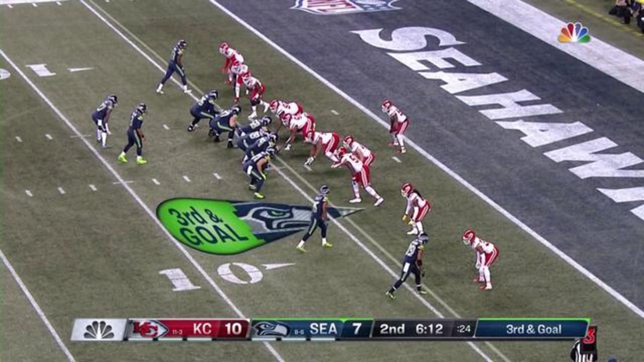 Chiefs' defensive PI penalty keeps Seahawks' drive alive