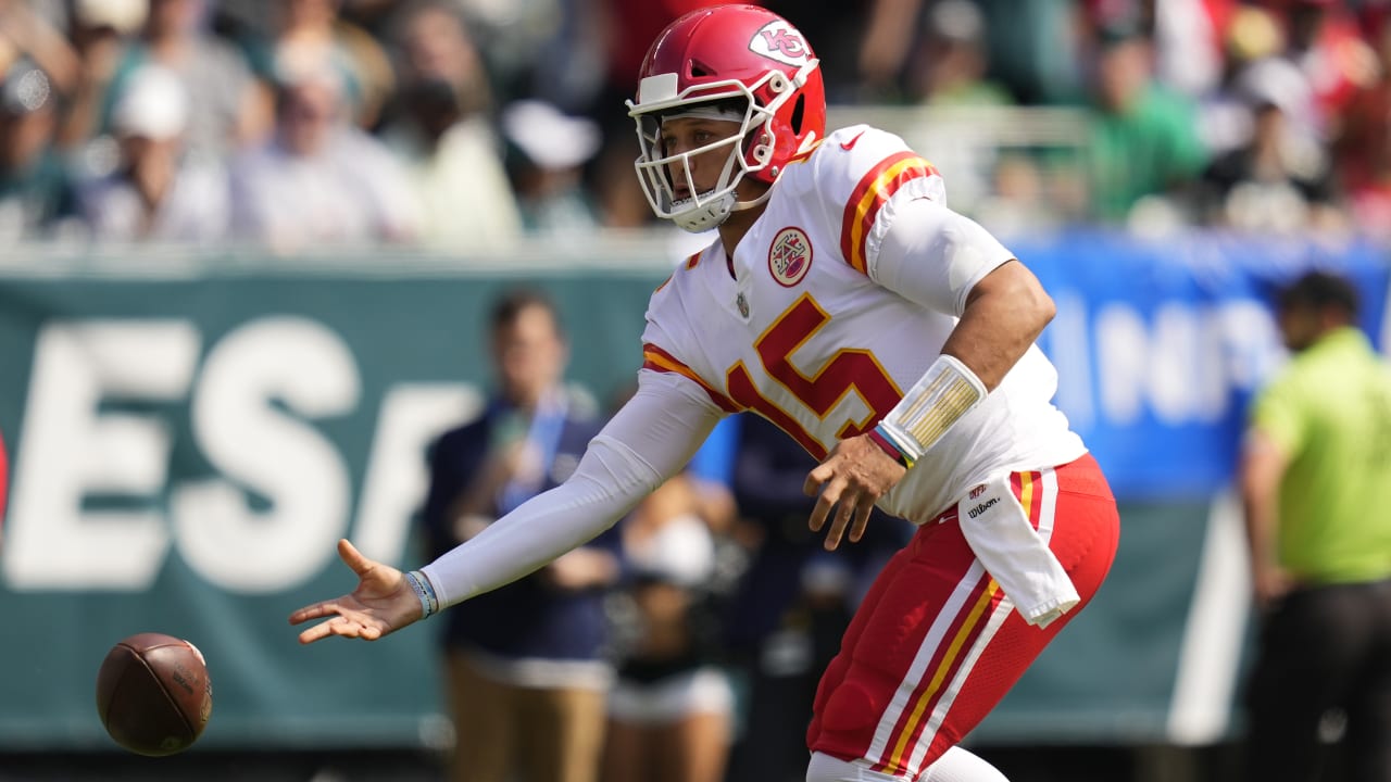 Trick plays: Kansas City Chiefs quarterback Patrick Mahomes shovel pass ...