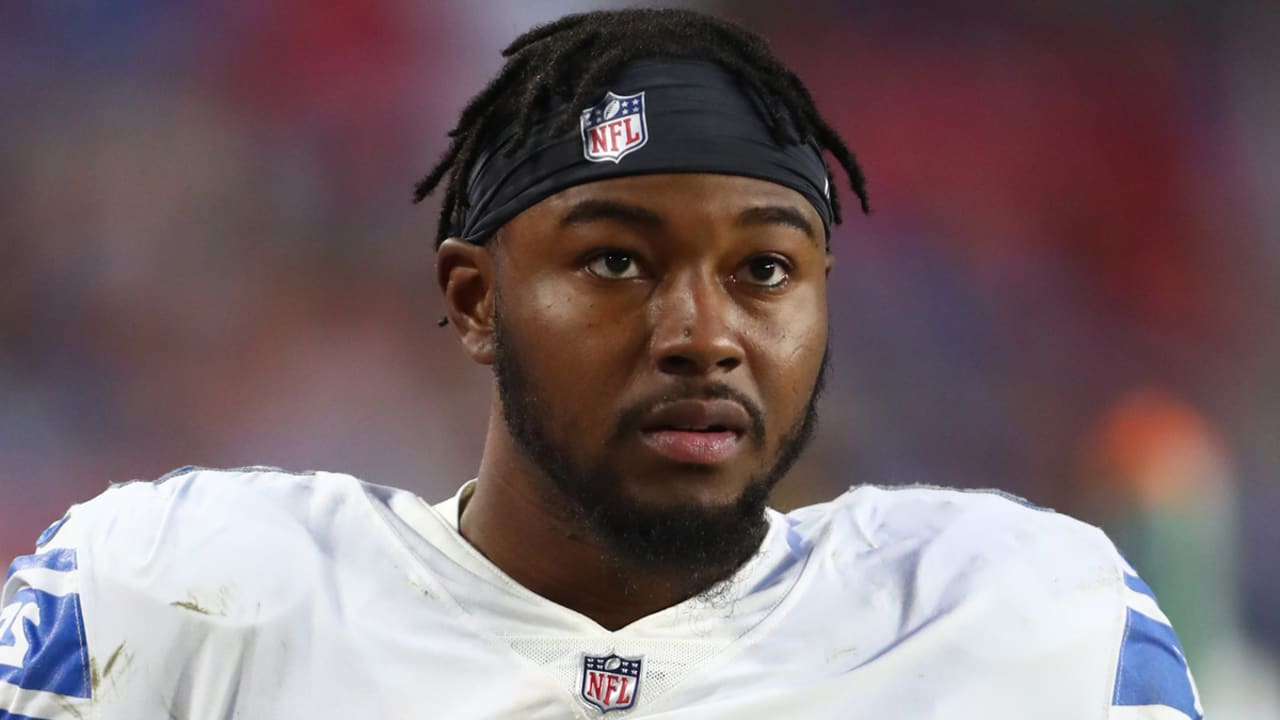 Lions cut TE Roberts after trade with Pats is voided