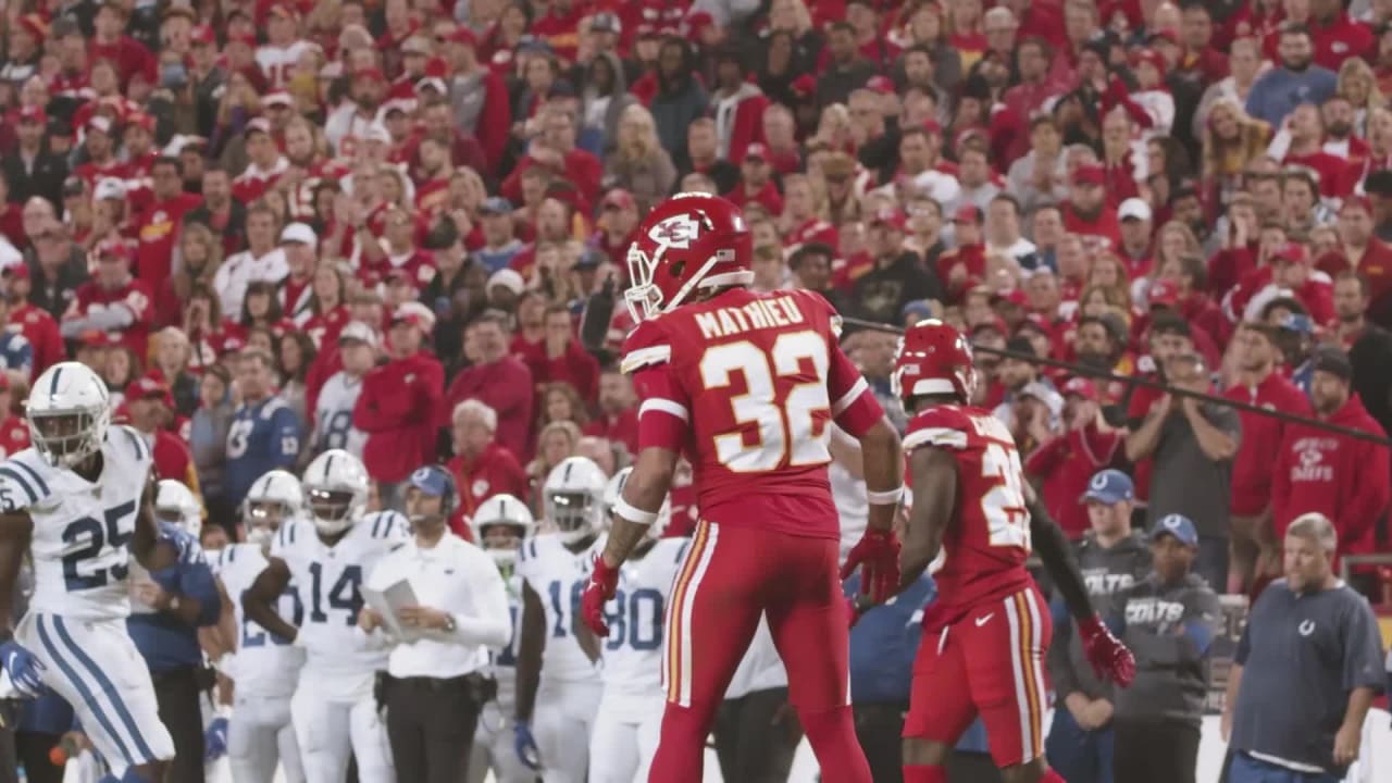 Field View: Tyrann Mathieu comes up with big interception vs. Colts