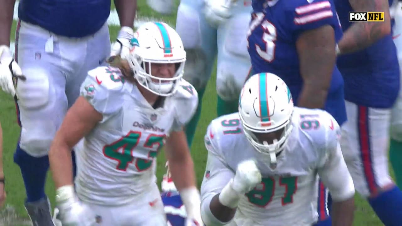 Miami Dolphins bring the boom on third-down sack of Josh Allen