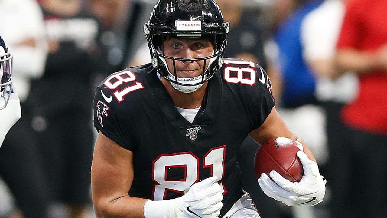 Falcons 'trudging along' in Austin Hooper negotiations