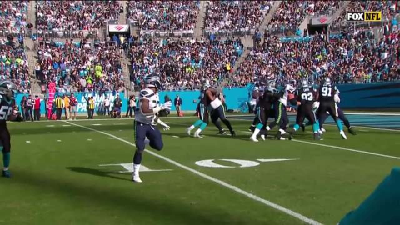 Panthers collapse pocket on Wilson for huge sack