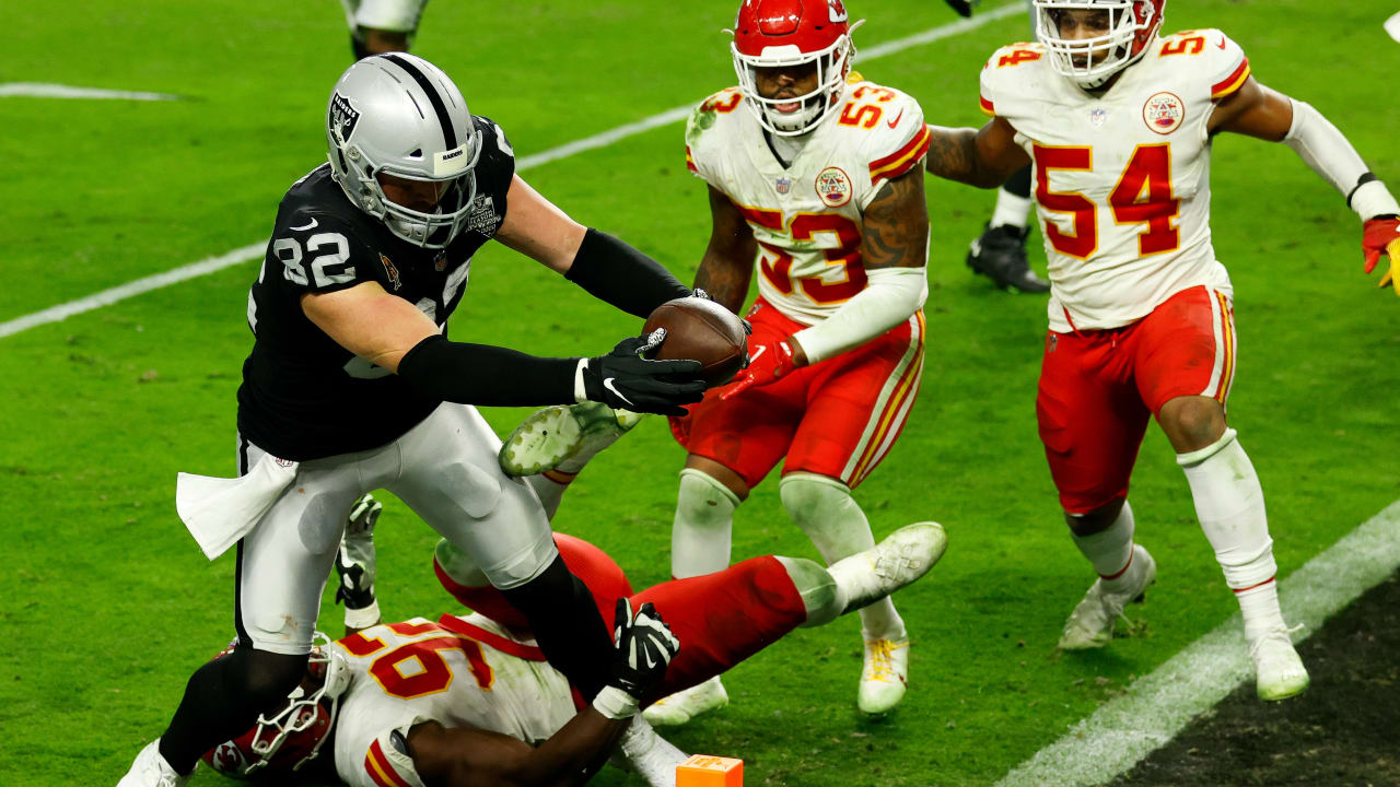 Las Vegas Raiders tight end Jason Witten's go-ahead touchdown is CLUTCH ...