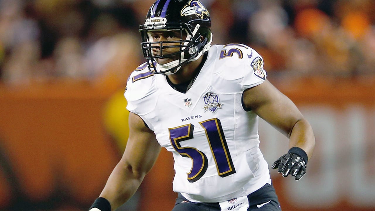 Tampa Bay Buccaneers sign veteran LB Daryl Smith