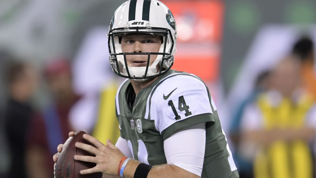 Sam Darnold draws majority of first-team reps Sunday