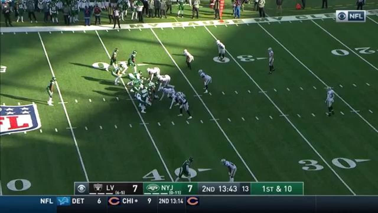 New York Jets running back Josh Adams showcases his speed on a 25-yard rush