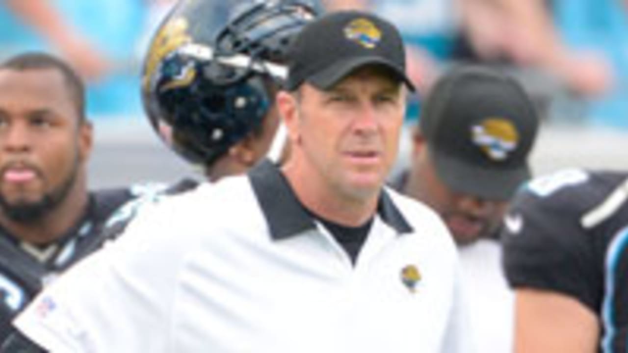 Mike Mularkey back with Jaguars after hospital stay