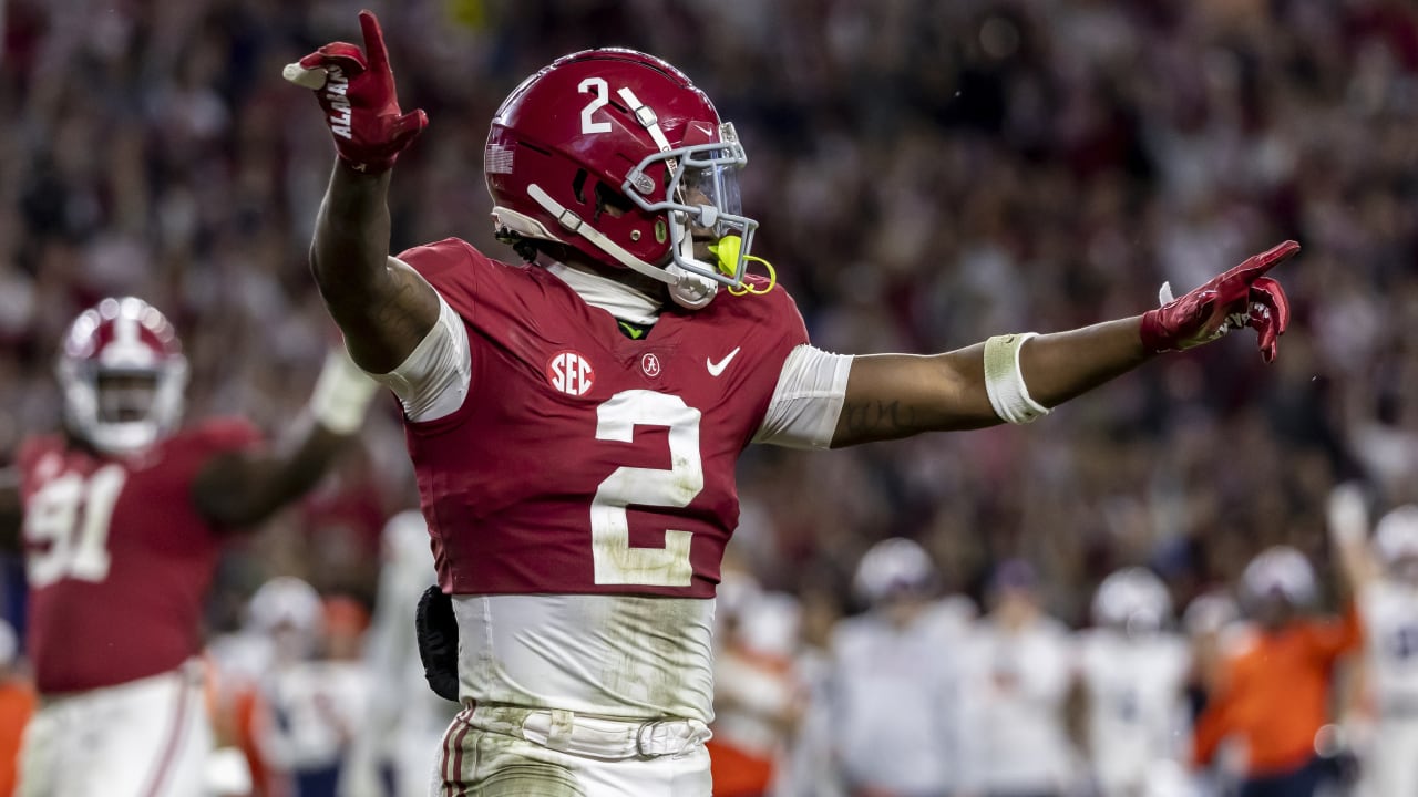 Atlanta Falcons select safety DeMarcco Hellams with No. 224 pick in 2023 draft