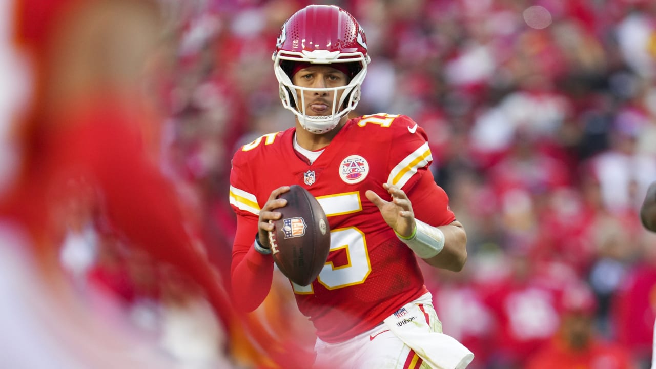Kansas City Chiefs quarterback Patrick Mahomes' tight-window TD to wide ...