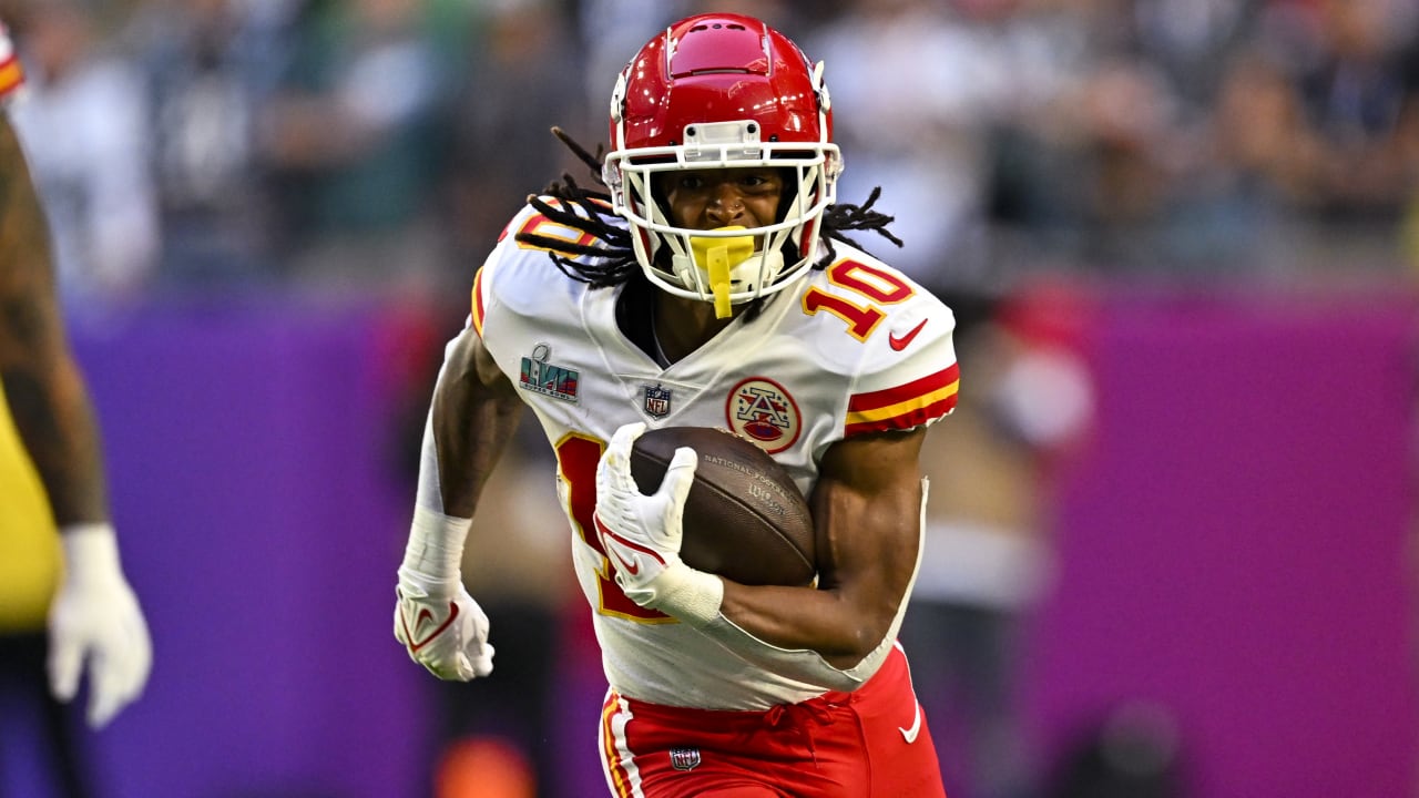 Kansas City Chiefs running back Isiah Pacheco ignites Chiefs fans with ...