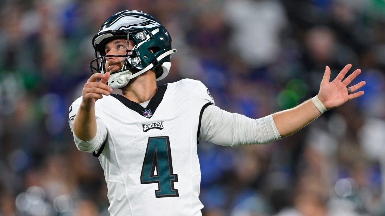 Philadelphia Eagles kicker Jake Elliott shows Sebastian Janikowski ...