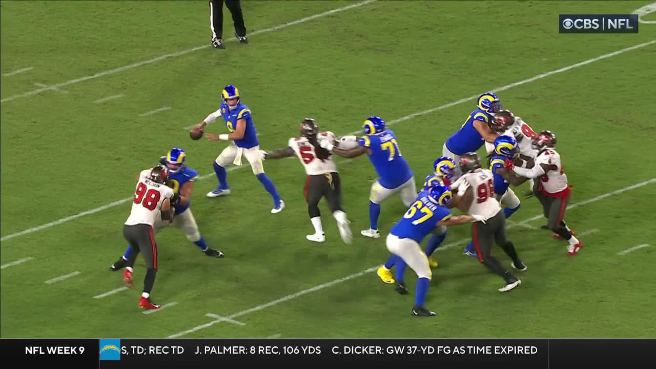 Tampa Bay Buccaneers defensive lineman Rakeem Nunez-Roches demolishes ...