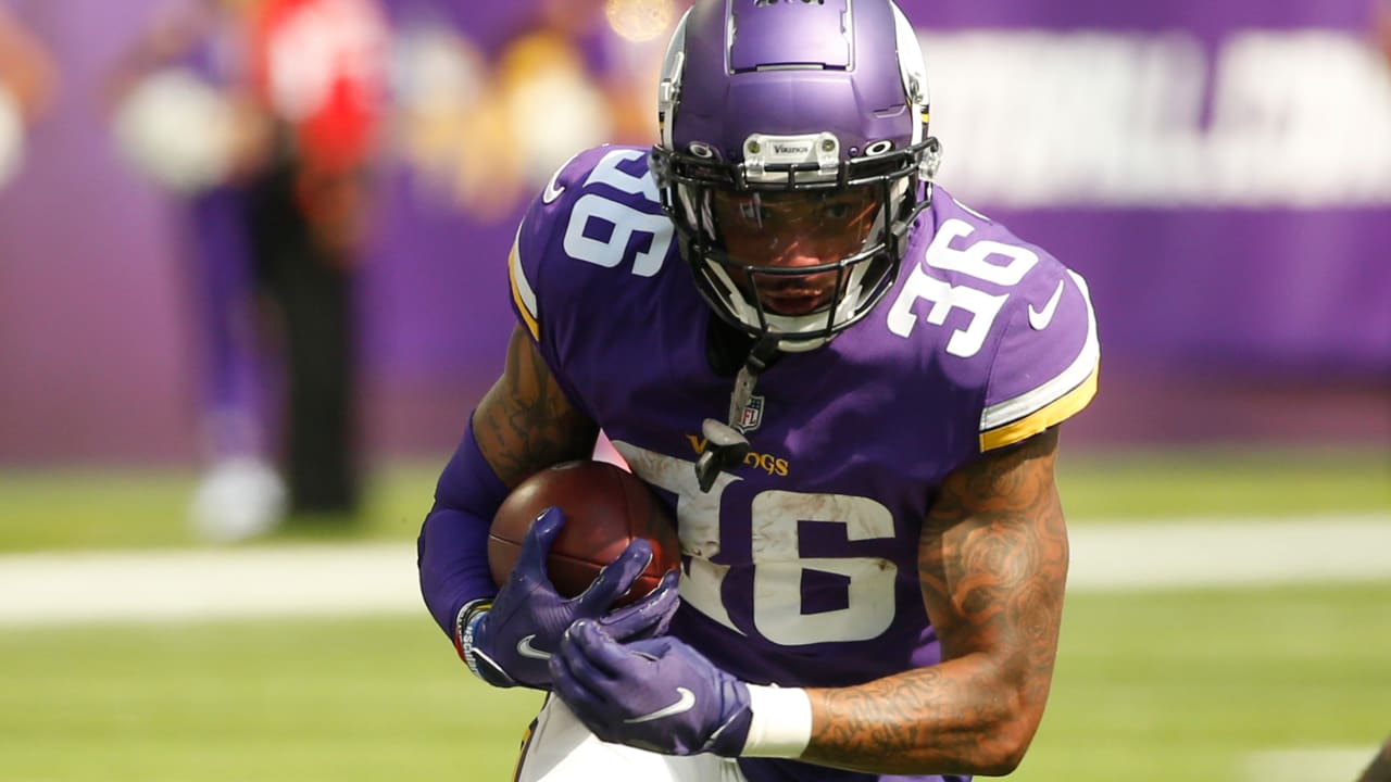 Minnesota Vikings running back A.J. Rose's pirouette turns quarterback ...