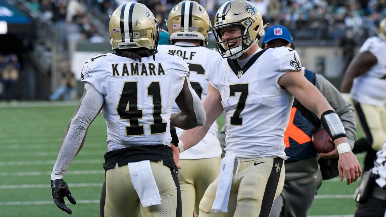 Can't-Miss Play: New Orleans Saints running back Alvin Kamara jukes ...