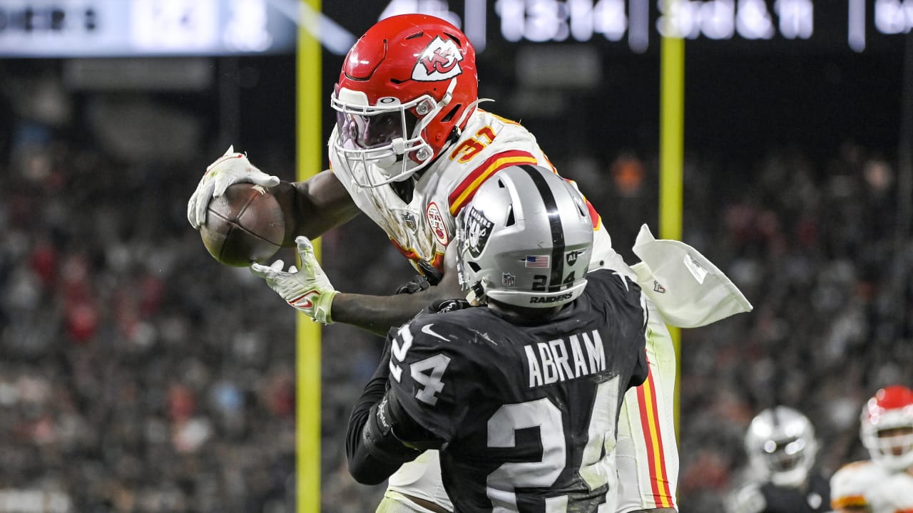 Can't-Miss Play: Kansas City Chiefs running back Darrel Williams looks ...