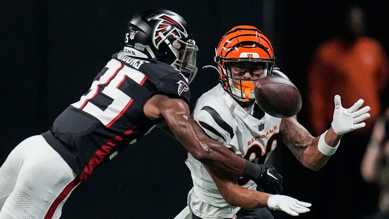 Cincinnati Bengals rookie wide receiver Andrei Iosivas boxes out the ...