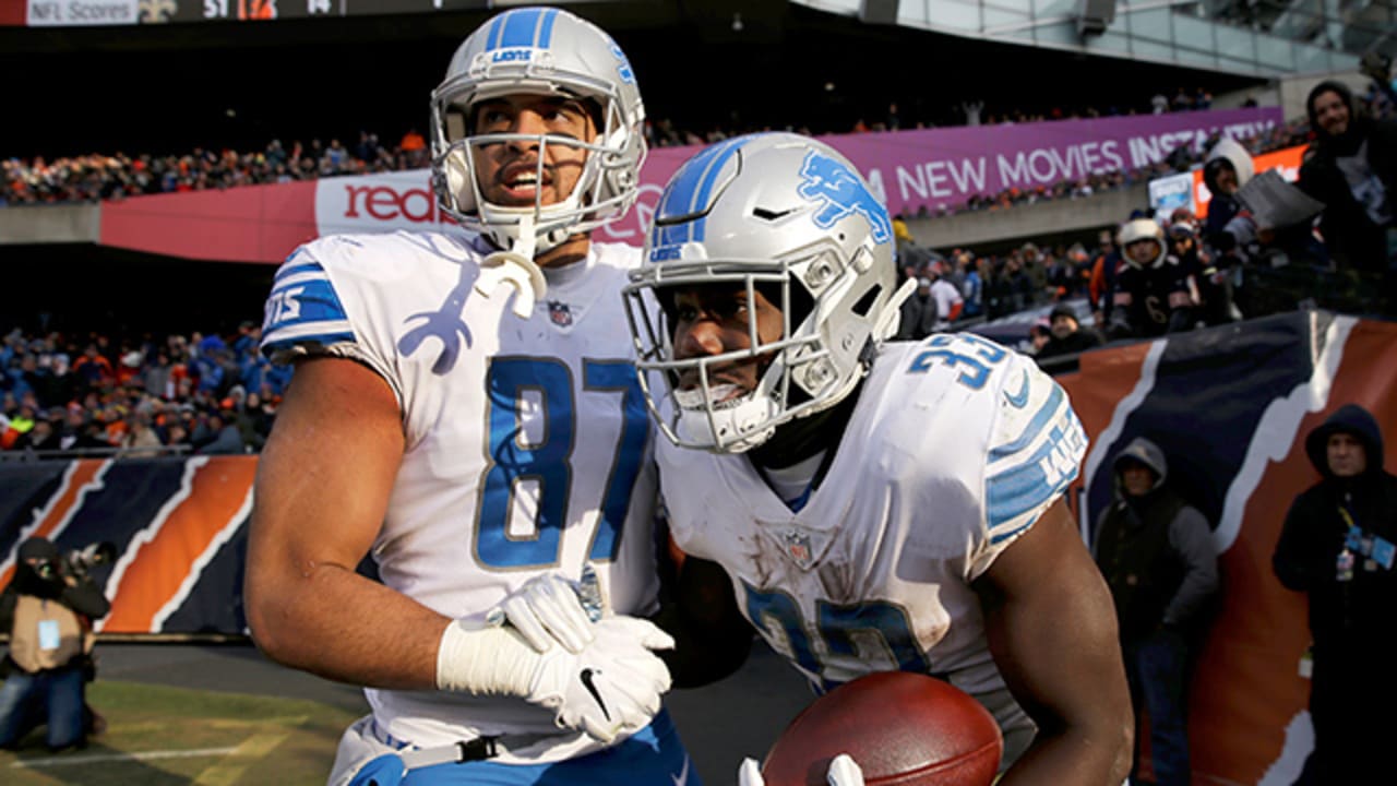 Kerryon Johnson turns on jets for 13-yard TD