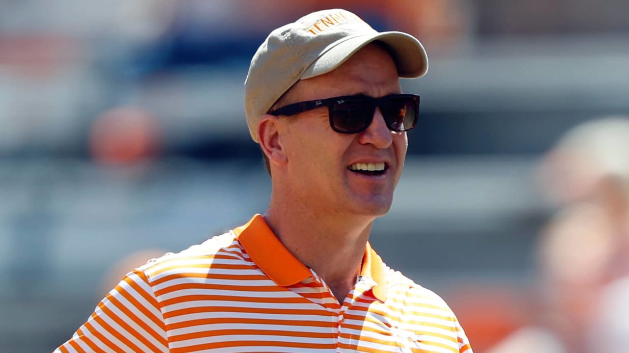 Peyton Manning adds a new title -- professor at his alma mater, Tennessee