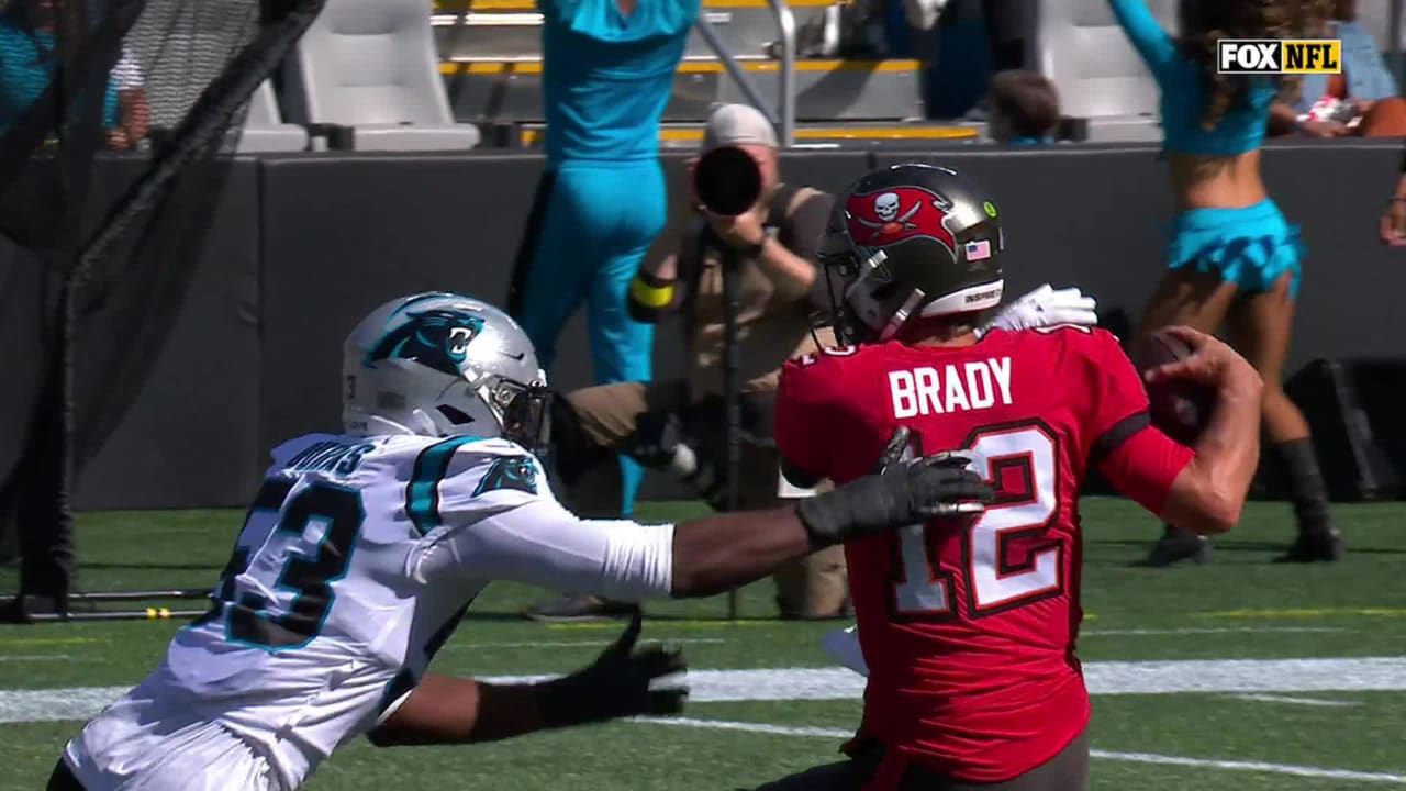 Carolina Panthers defensive end Brian Burns overwhelms both Tampa ...