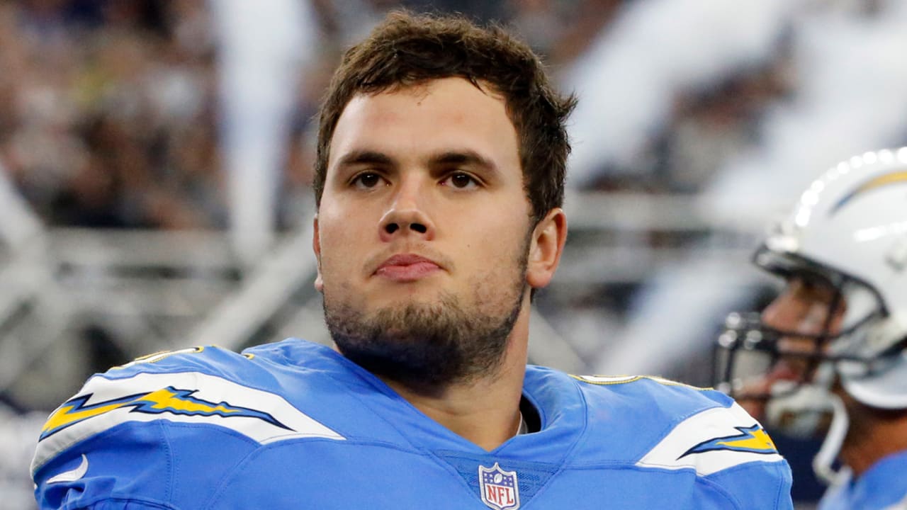 Move the Sticks: Bolts lose Hunter Henry; top college coaches