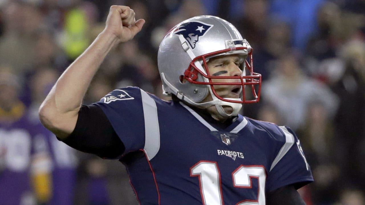 Tom Brady downplays 1K career rushing yards record