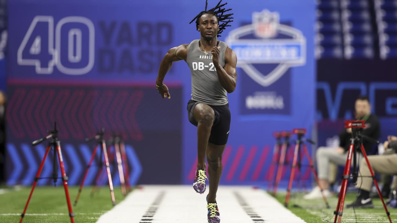 Cornerback Darius Rush runs official 4.36-second 40-yard dash at 2023 ...