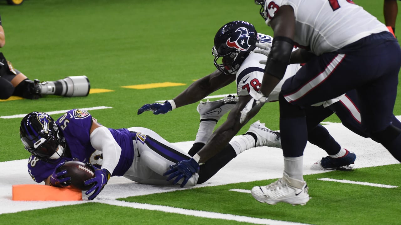 Baltimore Ravens linebacker L.J. Fort turns Marlon Humphrey's forced ...