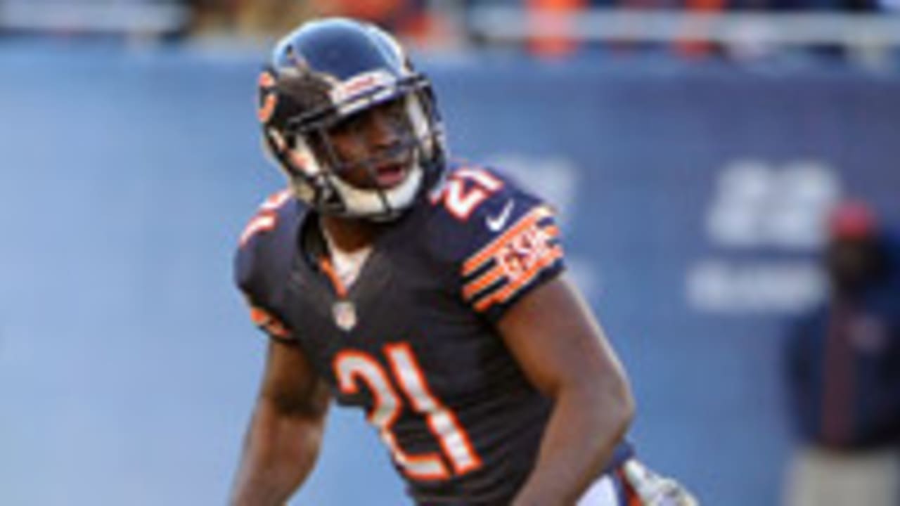 Major Wright, Tampa Bay Buccaneers agree to contract