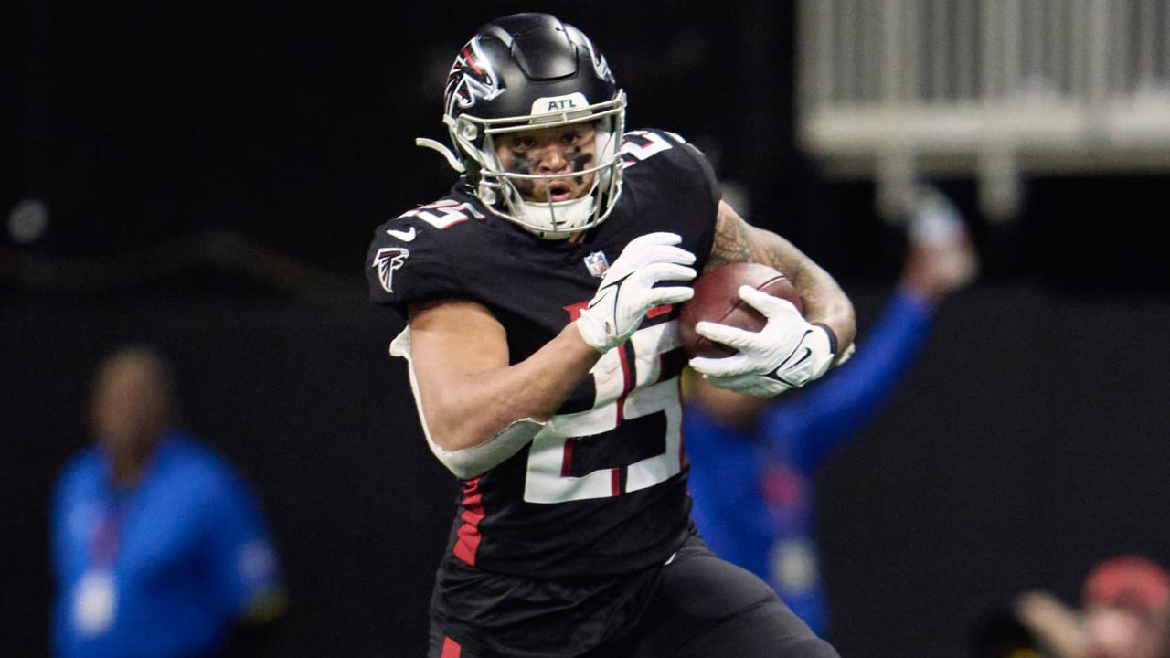 Atlanta Falcons rookie running back Tyler Allgeier's best runs in 135 ...