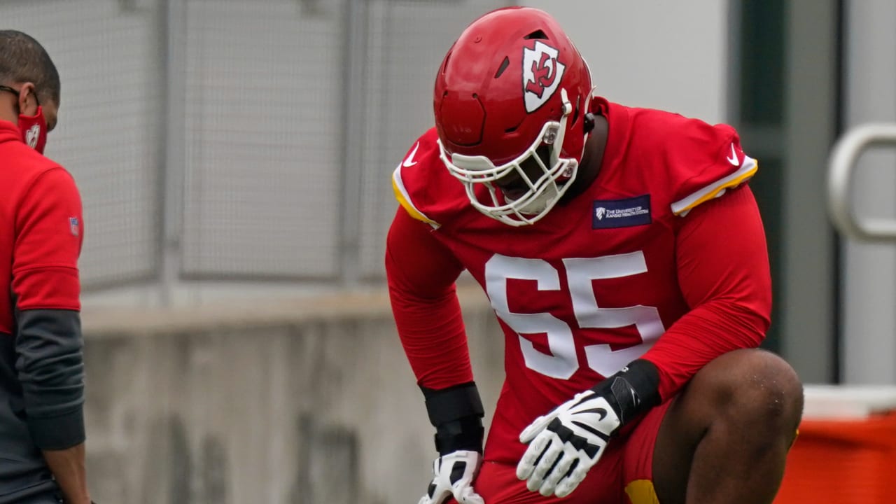 NFL Network's Charles Davis: Kansas City Chiefs rookie OL Trey Smith ...